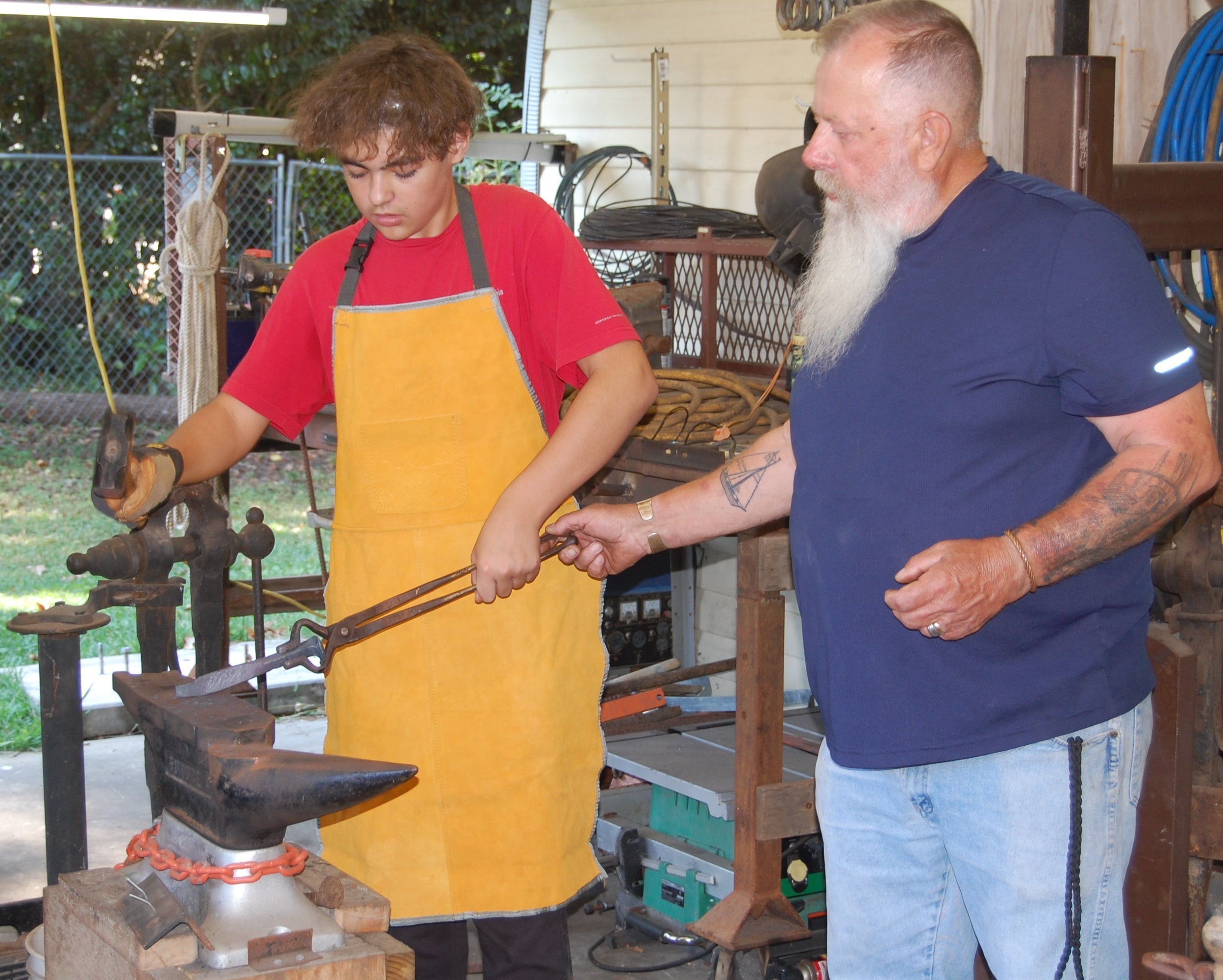 Finding Local Blacksmithing Classes – Stamascus Knife Works At Old Dock ...